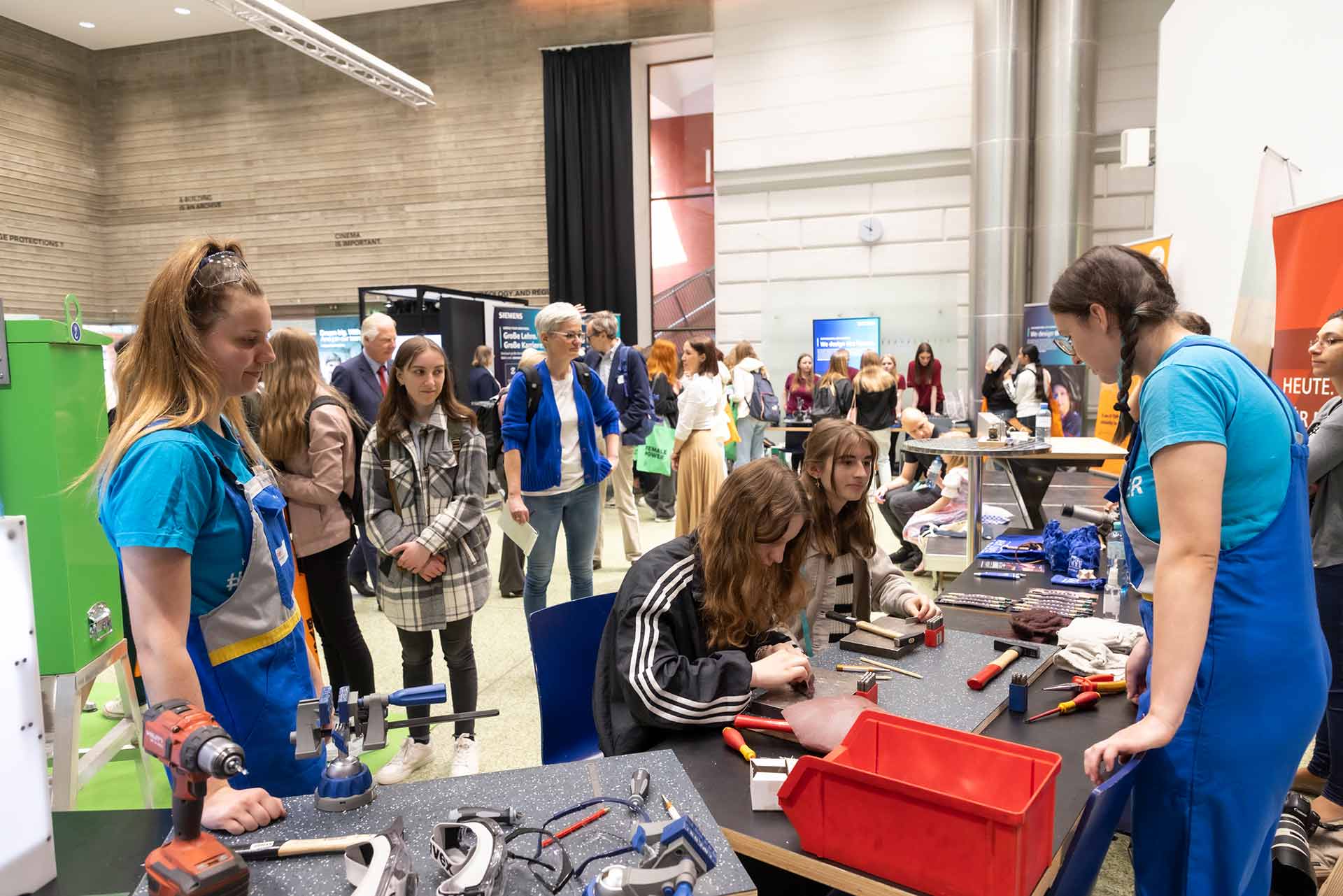 Girls! TECH UP-Premiere in Graz war sehr erfolgreich - OVE