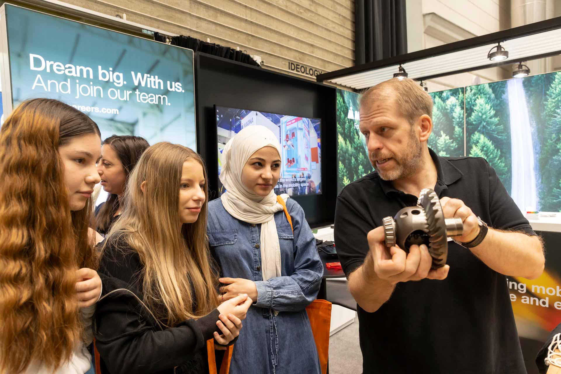 Girls! TECH UP-Premiere in Graz war sehr erfolgreich - OVE