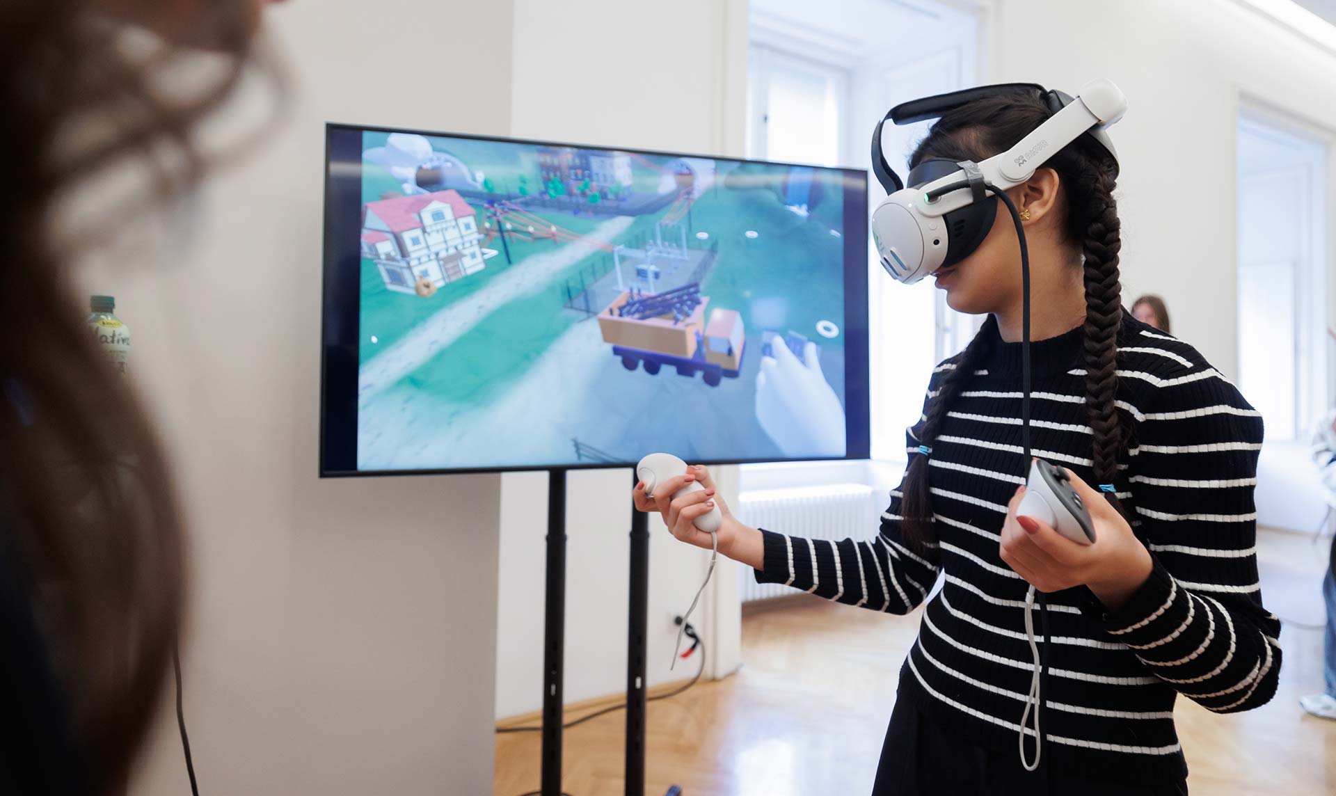 Zukunftstechnologien im Fokus: Girls! TECH UP in Wien mit begeisterten ...